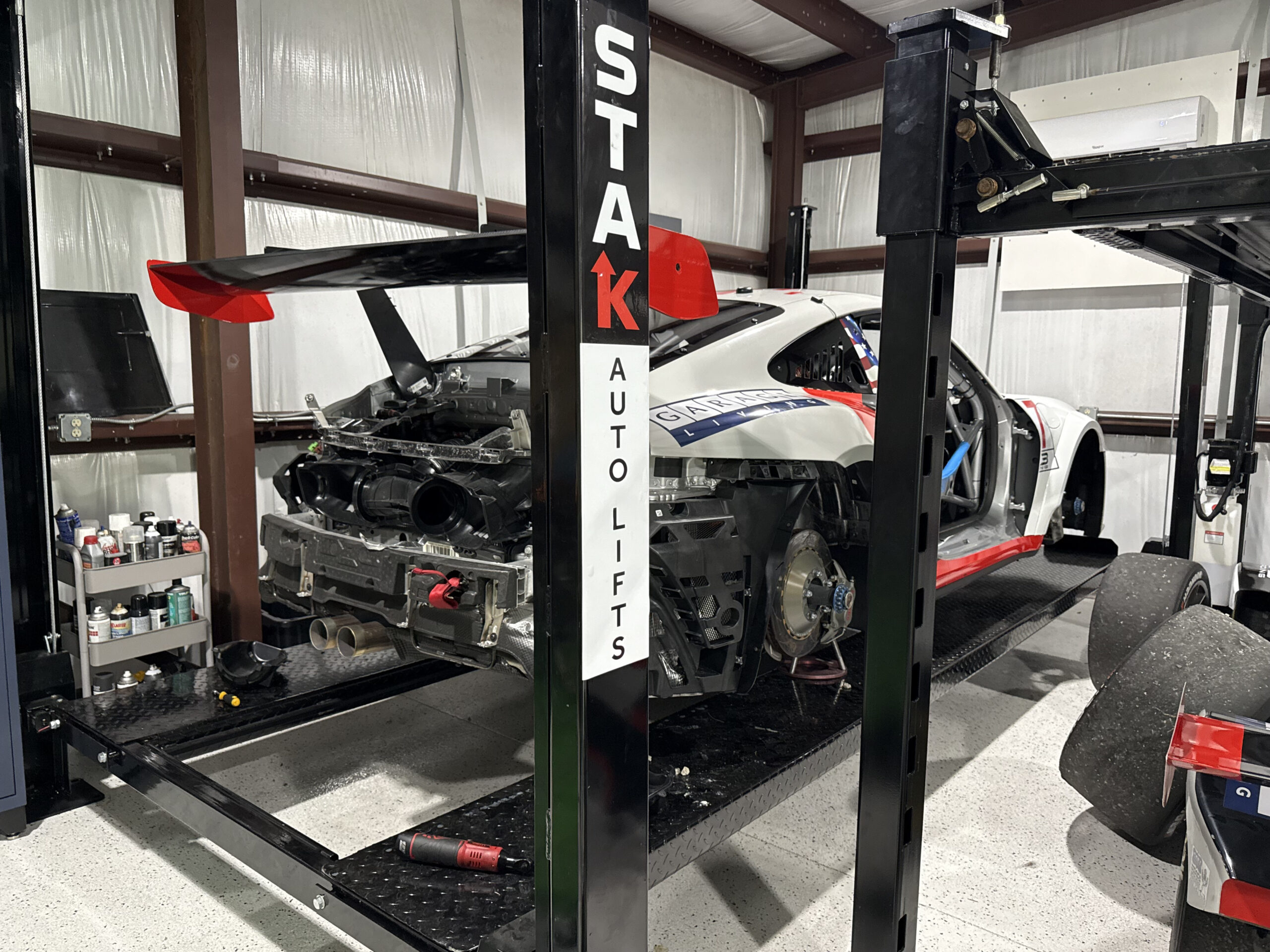 4-Post Short (Wide) - STAK Auto Lifts