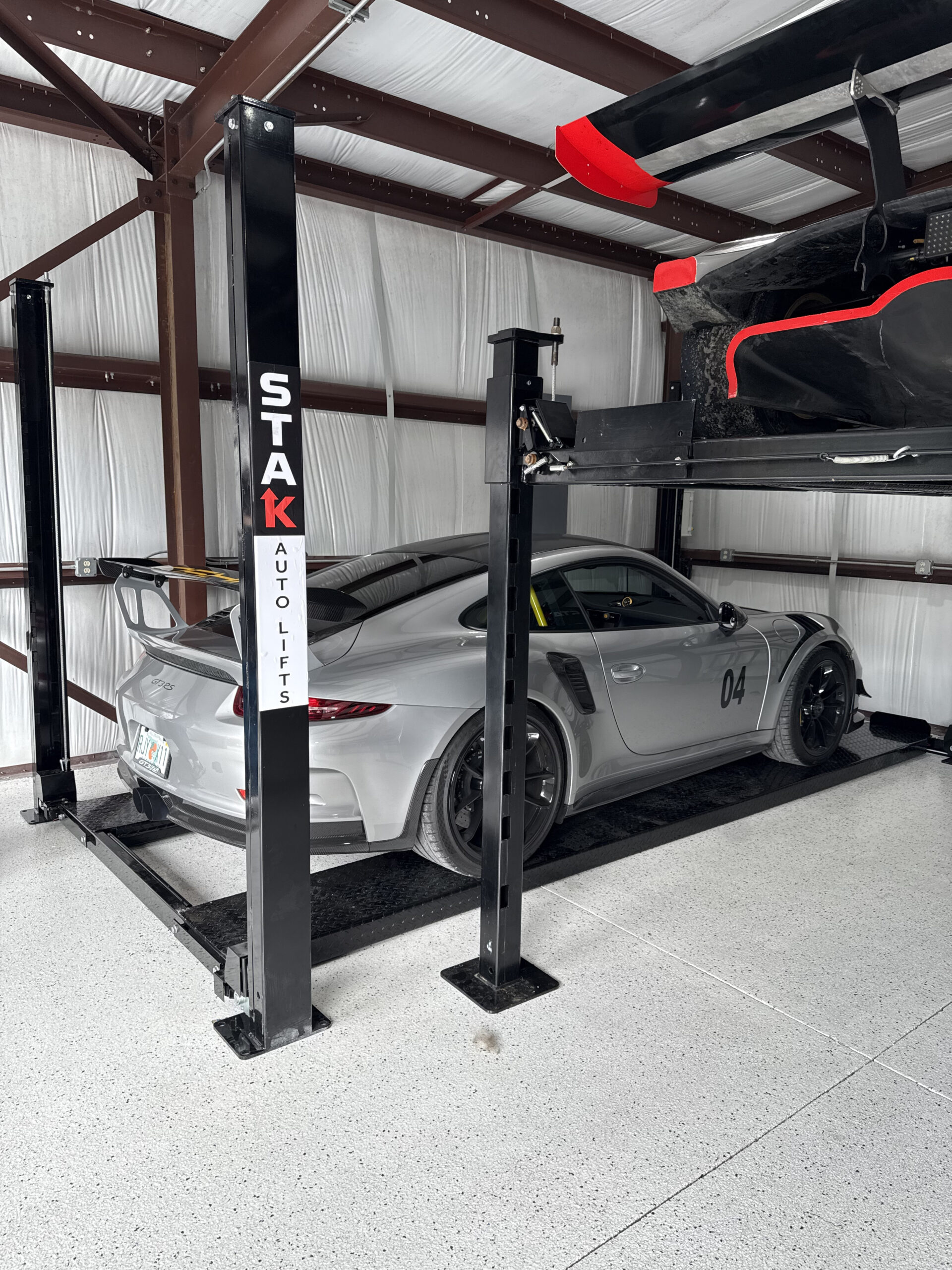 4-Post Short (Wide) - STAK Auto Lifts